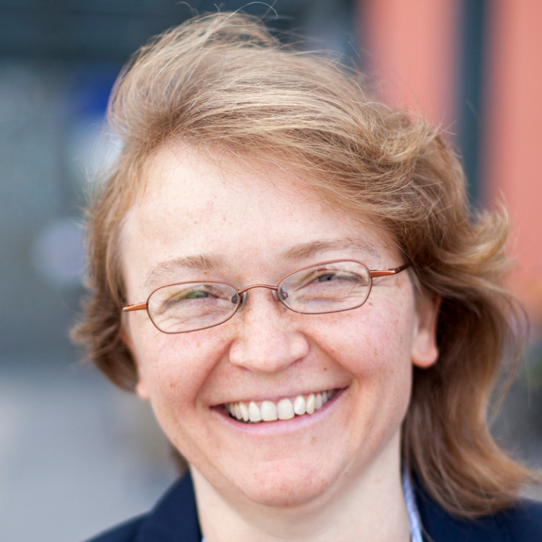 Two astronomers new members of the Academy - Kungl. Vetenskapsakademien